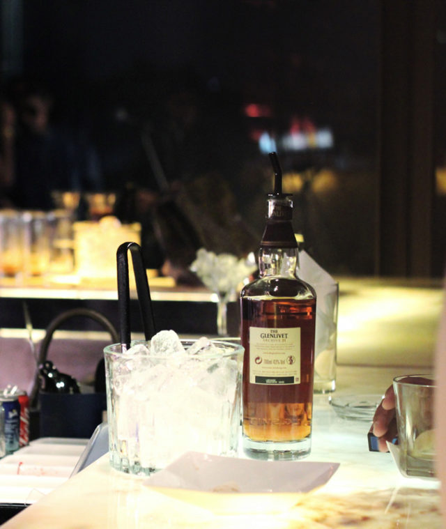 GLASS ROOFTOP & LOUNGE - Exquisite Taste Magazine