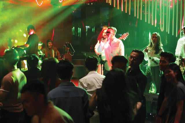 Winner of Exquisite Awards 2025 – Best Nightclub - KARBON at Hotel ...